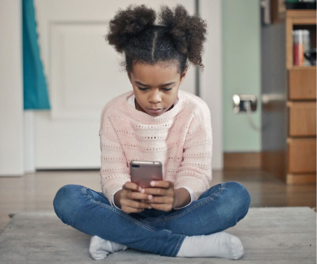 Social media ruins attention spans, social skills and creativity - The ...